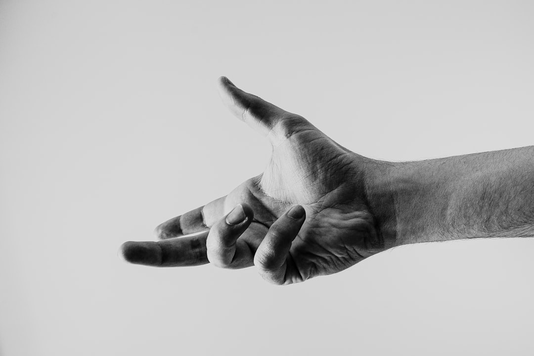 Why Do My Hands Feel Foreign? Understanding Hand Disownership
